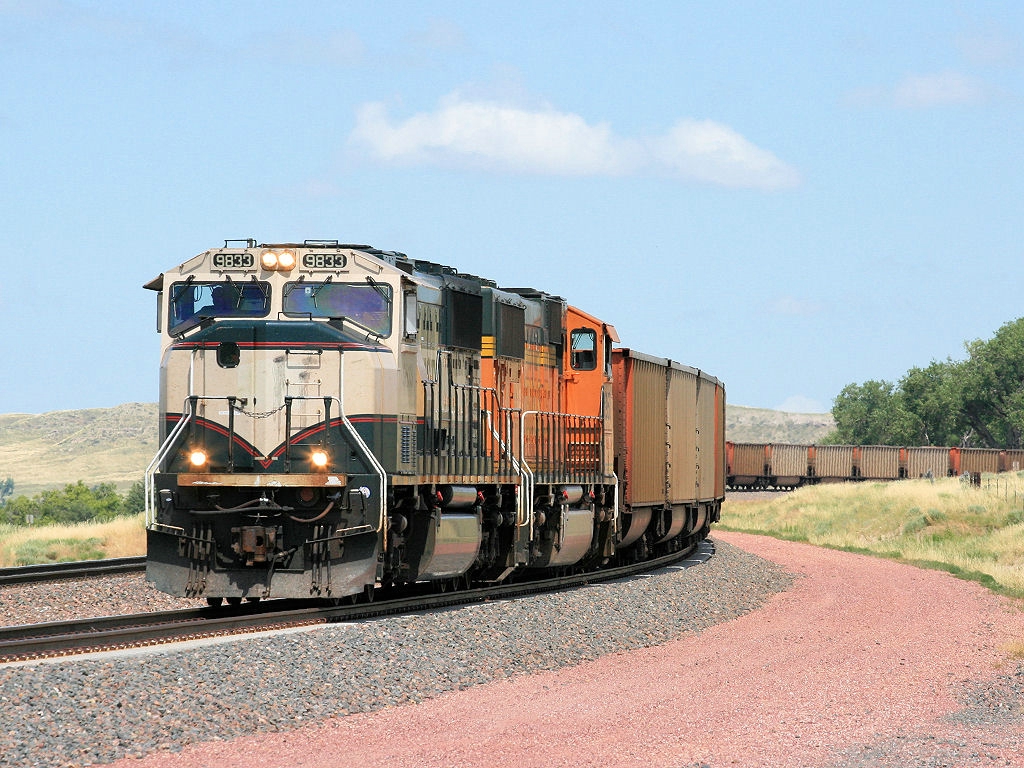 BNSF 9833